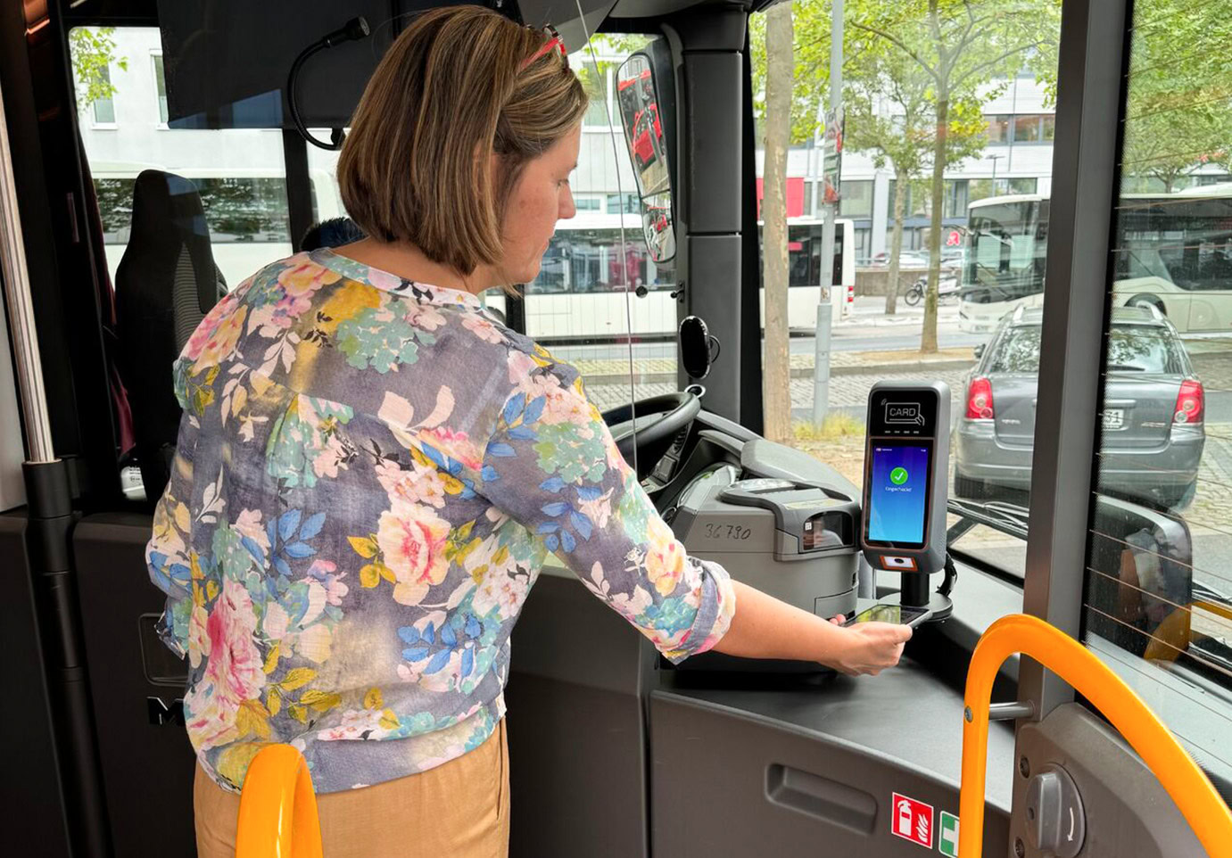 5.5" Validator Bus | Telpo T10